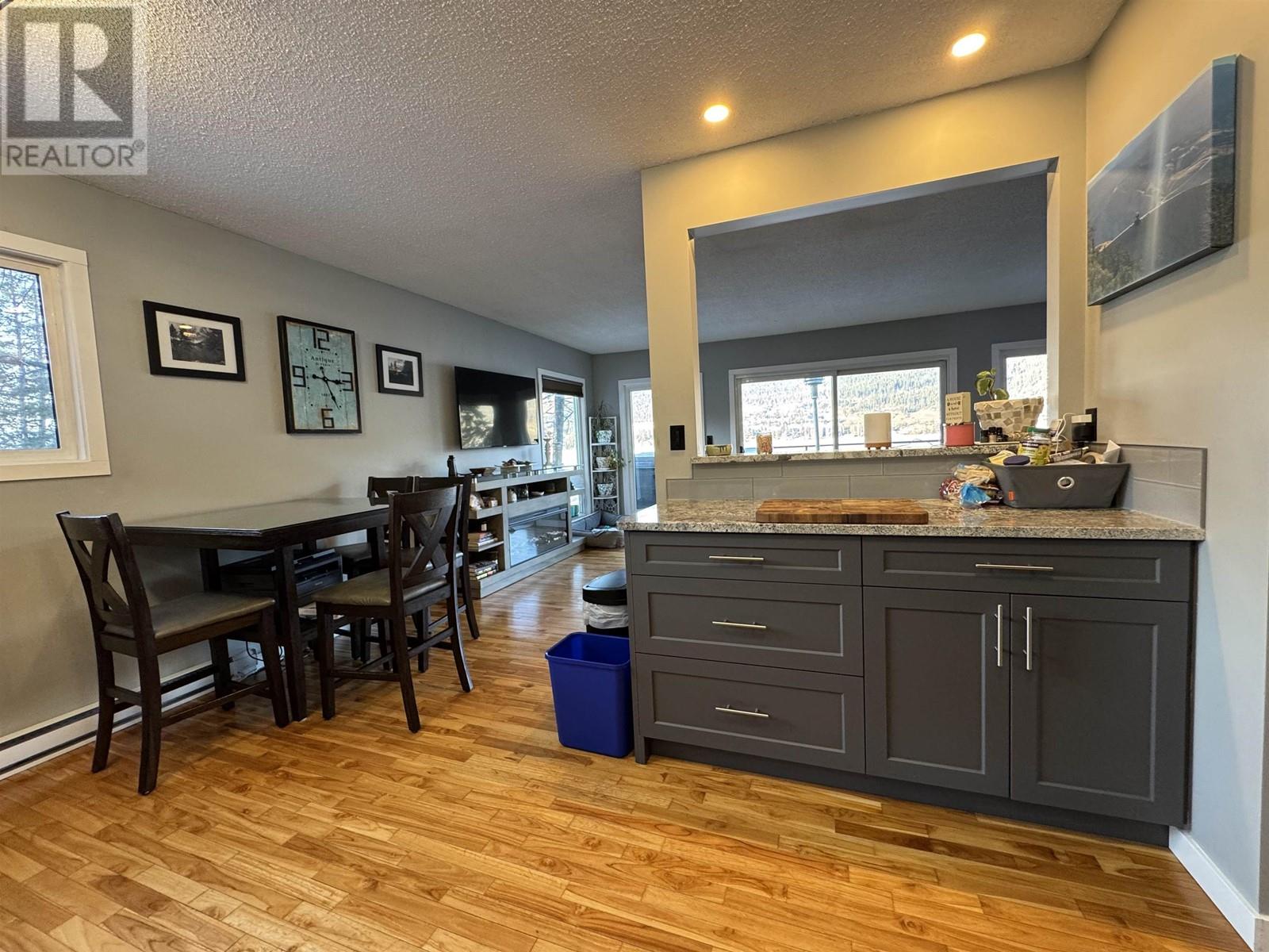 1718 South Lakeside Drive, Williams Lake, BC, V2G 5L6 | R2958196 | Erin ...