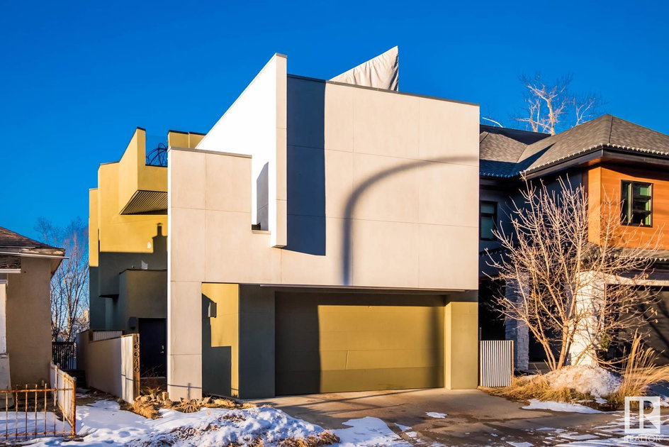 10046 90 Avenue, Edmonton, AB, T6E 4X1 | E4321266 | Sara Kalke