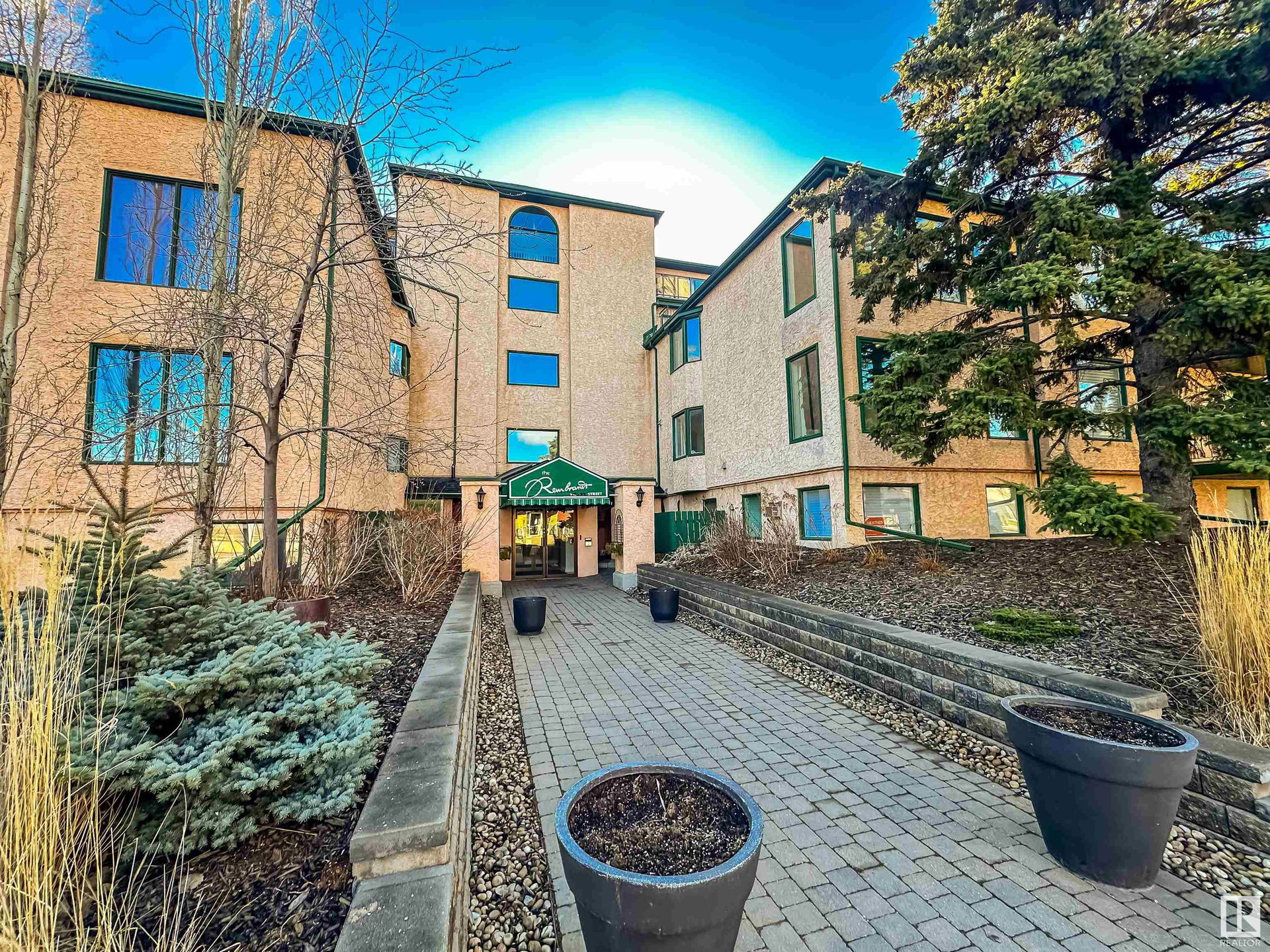 Featured Listings | Sara Kalke