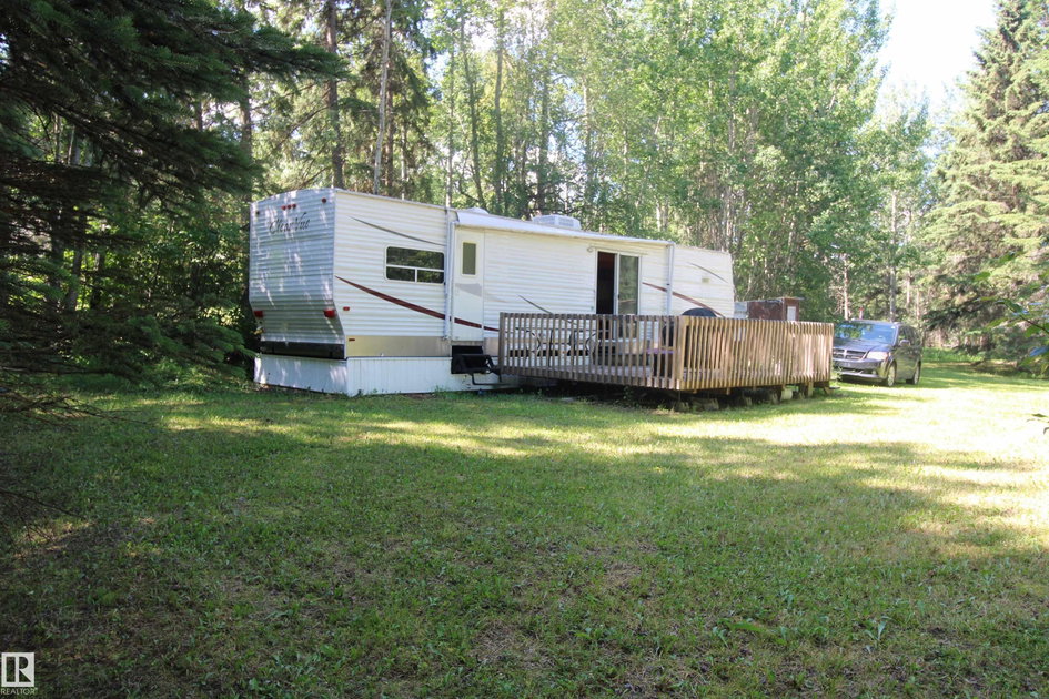 #126, 4418 Hwy 633, Rural Lac Ste. Anne County, AB, T0A 0A0 | E4431318 ...