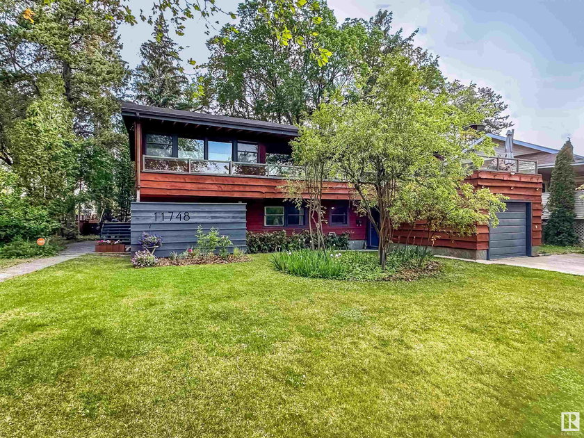 11748 University Avenue, Edmonton, AB, T6G 1Z5 | E4441073 | Sara Kalke