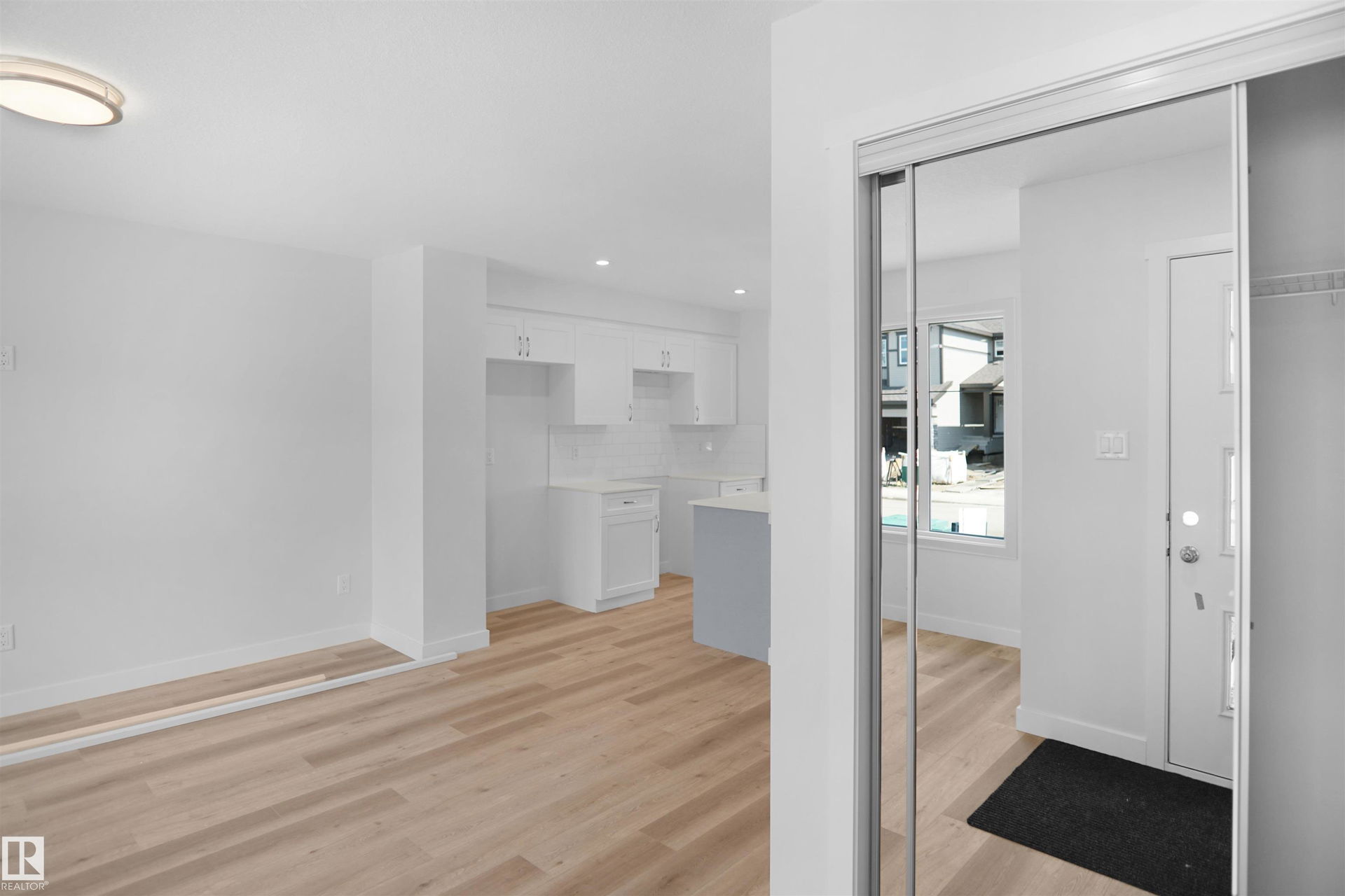 20919 16 Avenue, Edmonton, AB, T6M 1L2 | E4468764 | Wally Karout ...