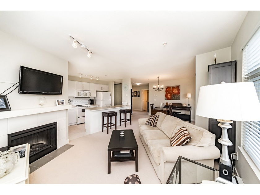 #305 12238 224 Street, Maple Ridge, BC, V2X 8W5 | R2306017 | Karin ...