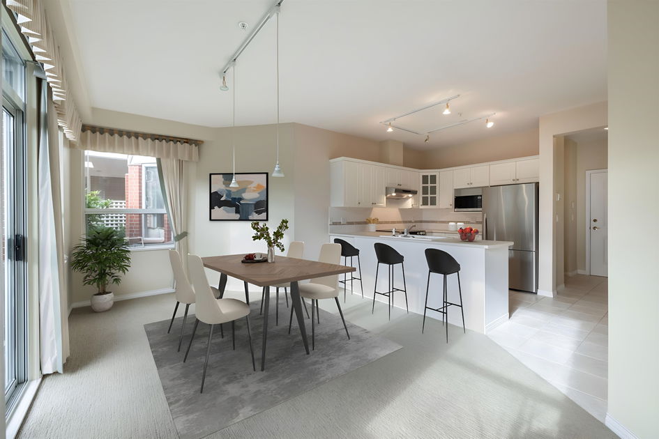 #205 5280 Oakmount Crescent, Burnaby, BC, V5H 4S1 • R2632021 ...