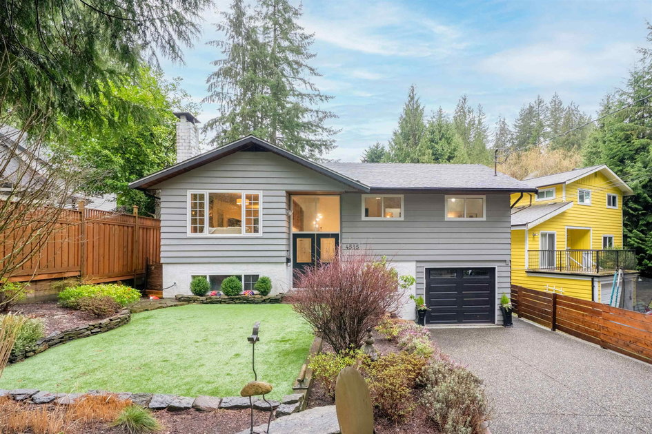 4585 Cove Cliff Road, North Vancouver, BC, V7G 1H7 | R2977344 | Tree ...