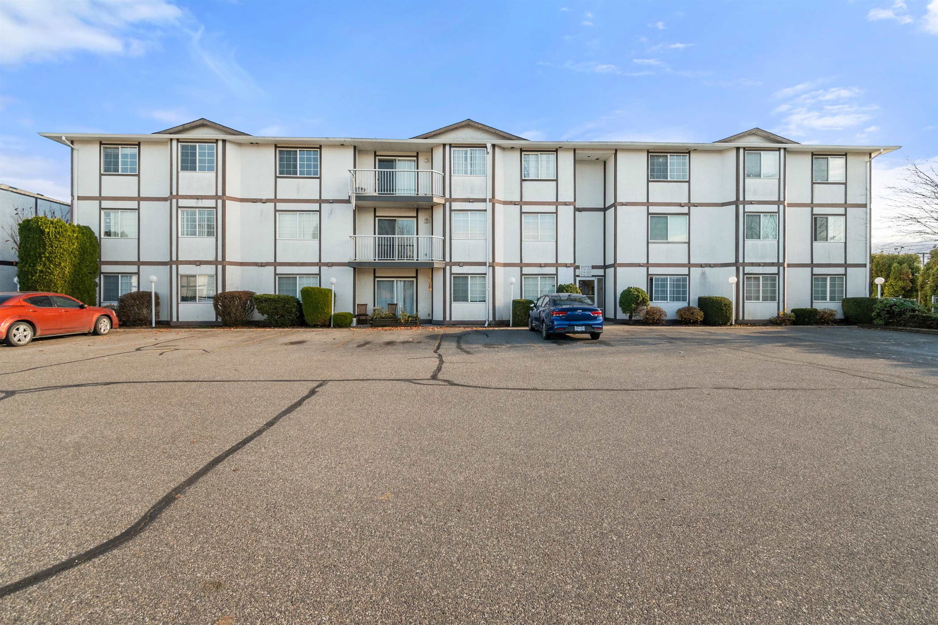 #220, 45669 McIntosh Drive, Chilliwack, BC, V2P 6V4 | R3004990 | Sonia Toor | Chilliwack Real Estate