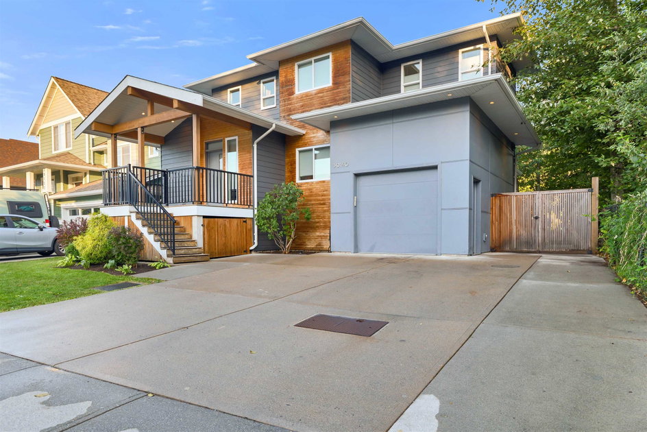 39140 Cardinal Drive, Squamish, BC, V8B 0V3 | R3053192 | Jenna Franze ...