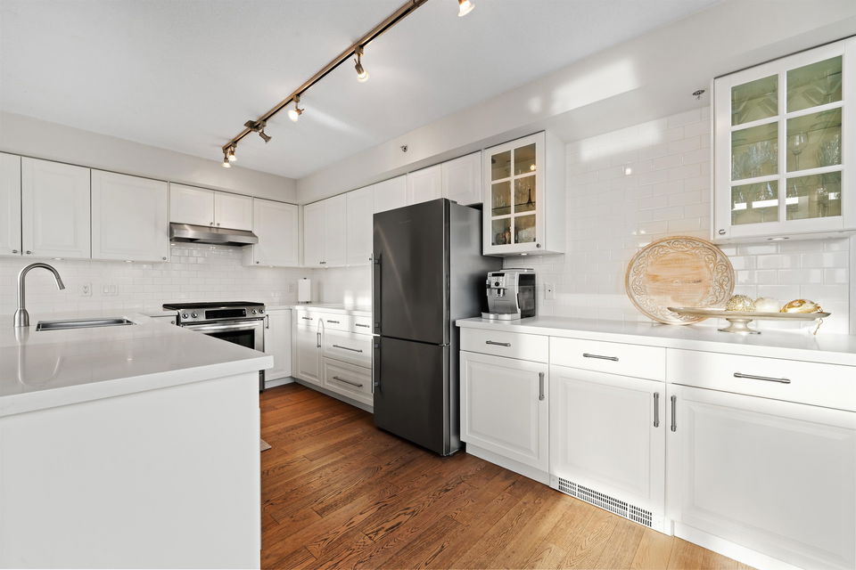 #2204, 1238 Richards Street, Vancouver, BC, V6B 6M6 | R3068046 | Dan ...