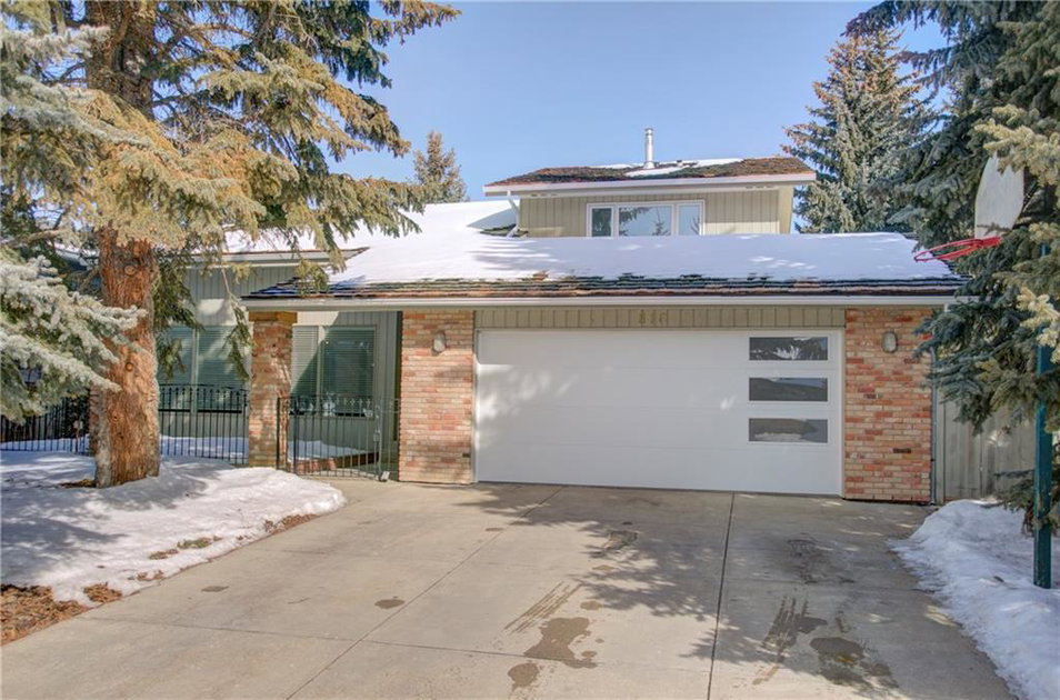 816 Oakside Circle SW, Calgary, AB, T2V 4P7 | C4280323 | Nathan Koenigsberg