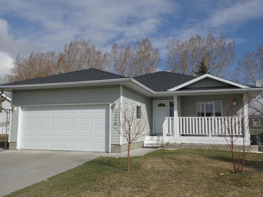 2516 26 Street, Nanton, AB, T0L 1R0 | A1094580 | Curtis Patton