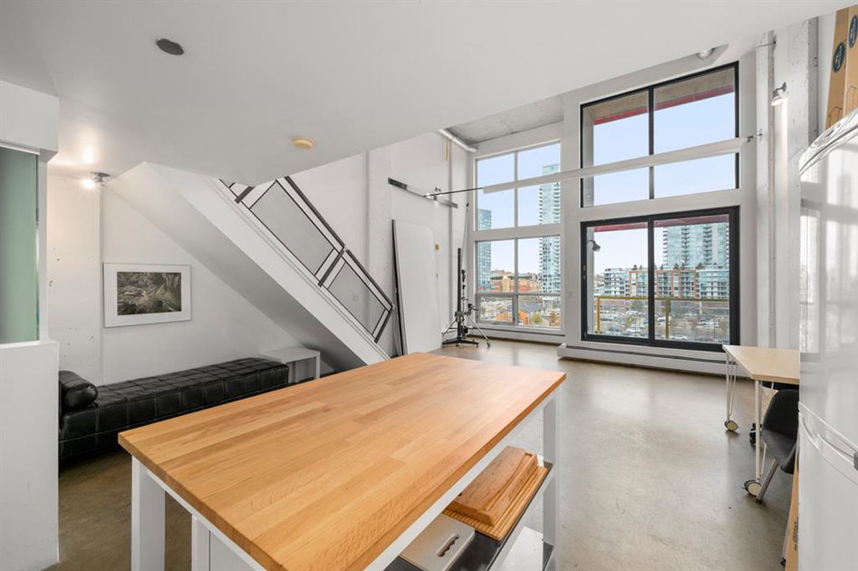 #412, 535 8 Avenue SE, Calgary, AB, T2G 5S9 | A2008989 | Christina ...