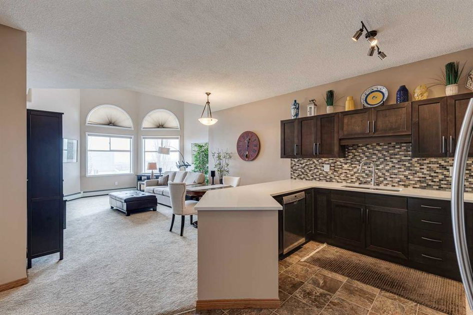 #416, 200 Lincoln Way SW, Calgary, AB, T3E 7G7 | A2101740 | Randy Gallant