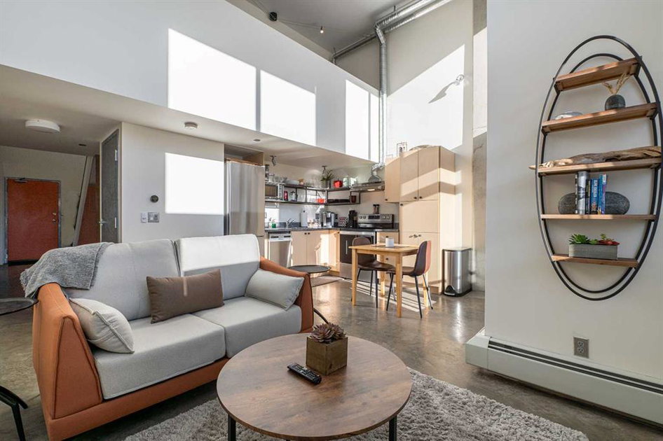 #218, 535 8 Avenue SE, Calgary, AB, T2G 5S9 | A2102561 | Christina ...
