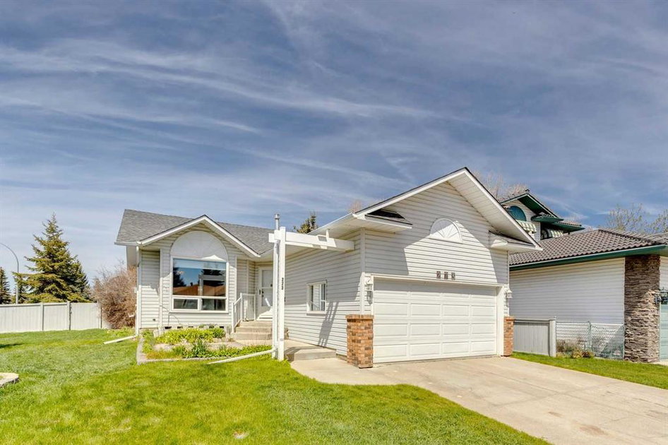 273 Woodside Road NW, Airdrie, AB, T4B 2C6 | A2130606 | Randy Gallant