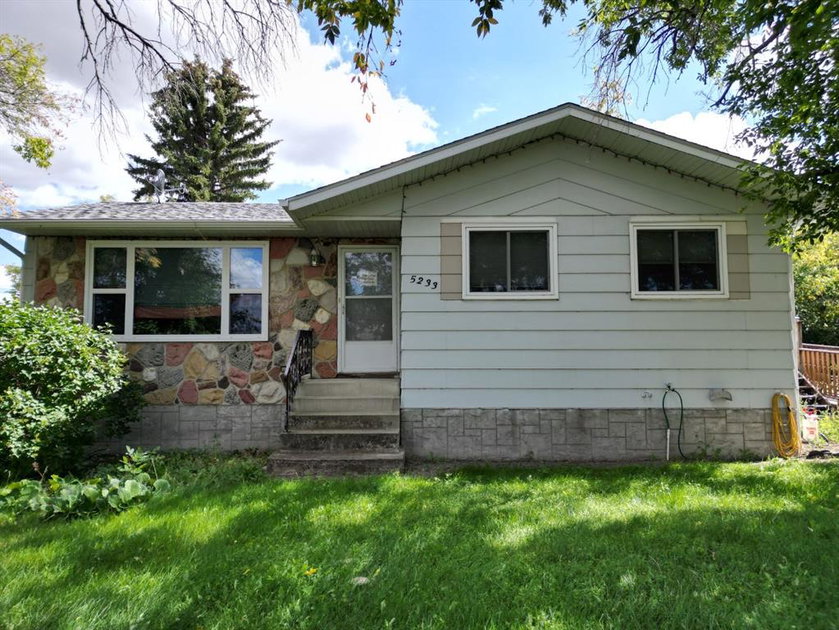 5233 50 Street, Daysland, AB, T0B 1A0 | A2251228 | Camrose Properties ...