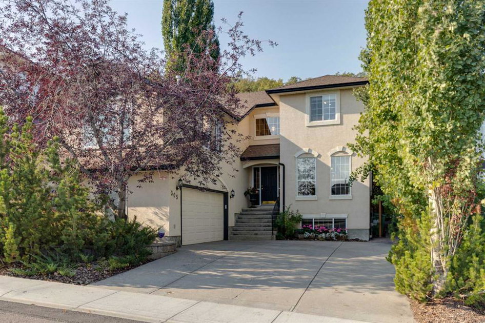 305 Patterson Boulevard SW, Calgary, AB, T3H 3K1 | A2261138 | Sam Corea