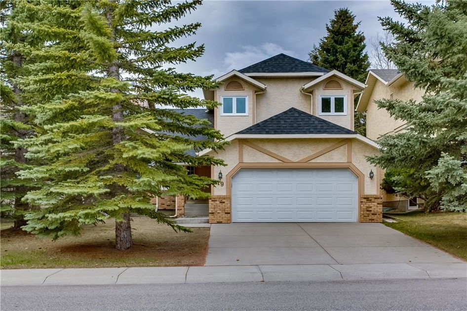 19 Edelweiss Drive NW, Calgary, AB, T3A 3S1 | C4245070 | Home Sweet ...