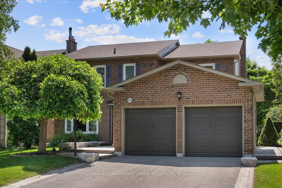 2098 Liverpool Road, Pickering, ON, L1X 1C9 | E12380742 | The McLean ...