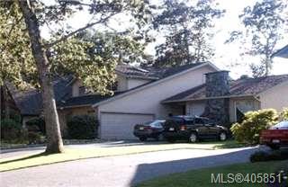 Saanich, BC | 405851 | Ryan and Shirley Zailo