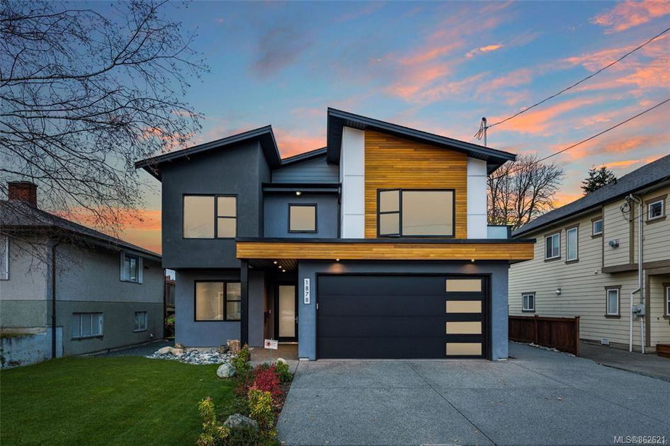 1878 Allenby Street, Saanich, BC, V8R 3B7 | 862621 | Paul Vandermade