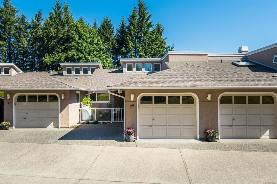 #29, 3049 Brittany Drive, Colwood, BC, V9B 5P8 | 934284 | Ryan and ...