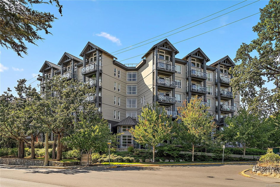 #202, 924 Esquimalt Road, Esquimalt, BC, V9A 3M8 – 973151 – Marten ...