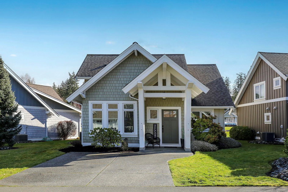 #9, 5251 Island Highway, Qualicum Beach, BC, V9K 2C1 | 989172 | The ...