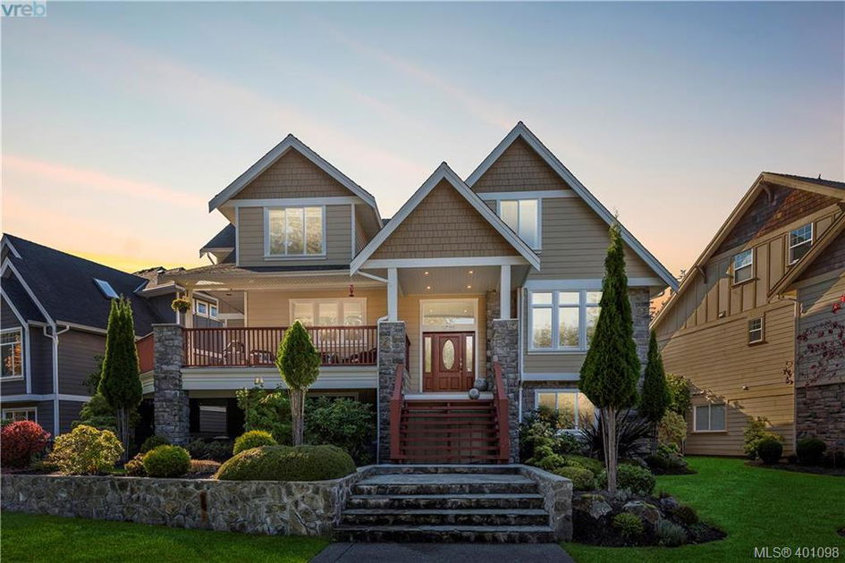 2022 Hannington Road, Victoria, BC | 401098 | Paul Vandermade